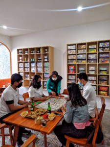 10+ Konsep Coffee Shop yang Bisa Dicoba untuk Menarik Pengunjung